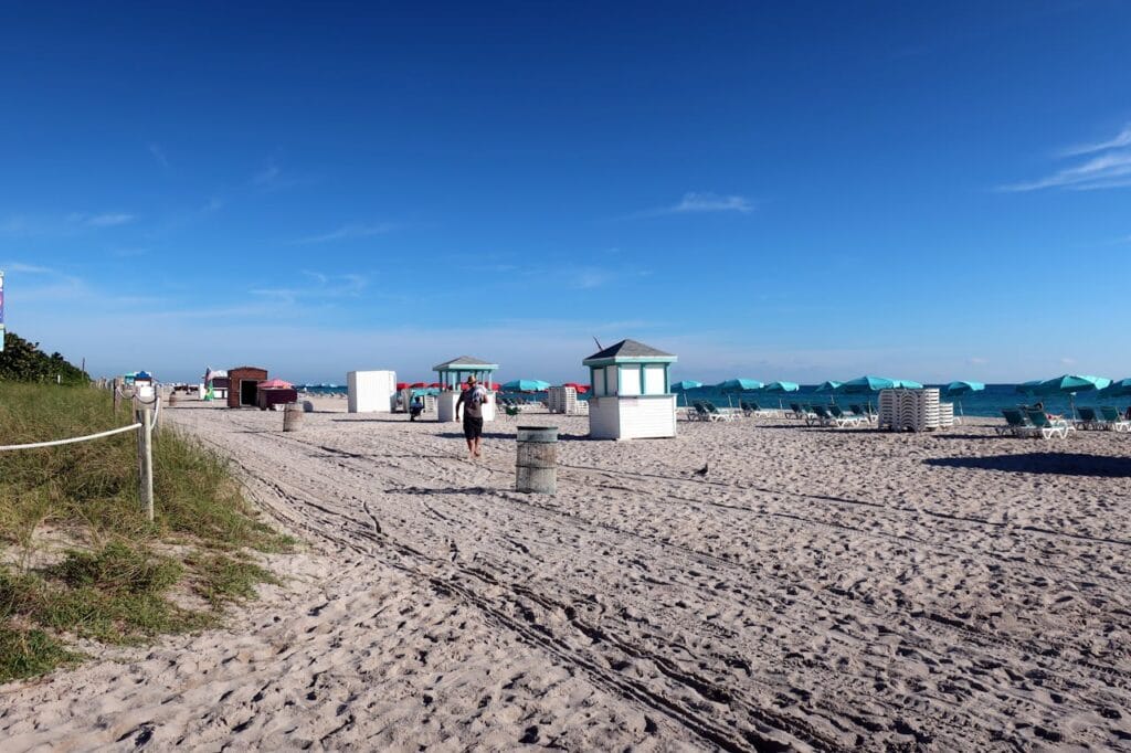 Beaches Near Mobile, Alabama - BeachEverywhere